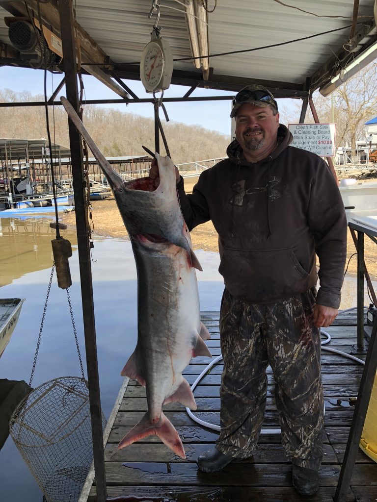Spoonbill snagging at the Lake of the Ozarks - Dunns Sporting Goods